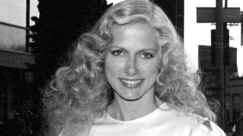 Shelley Smith ‘the Associates Actor And Former Model Dies At 70 Yahoo News Uk