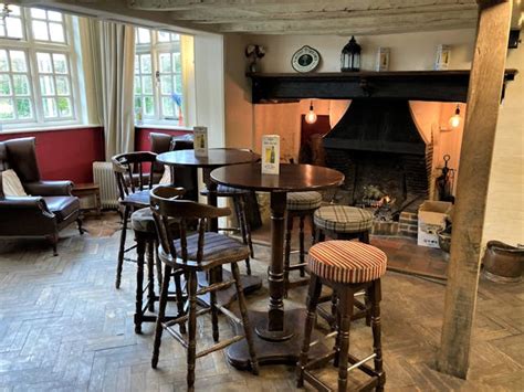 Three Compasses Alfold Stonegate Pub Partners Find A Pub