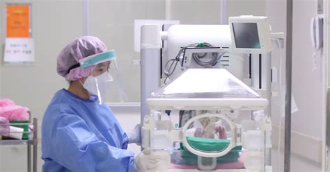 제왕절개 후 엄마의 ‘이것 먹은 아이 자연분만 처럼 면역력 좋아지나