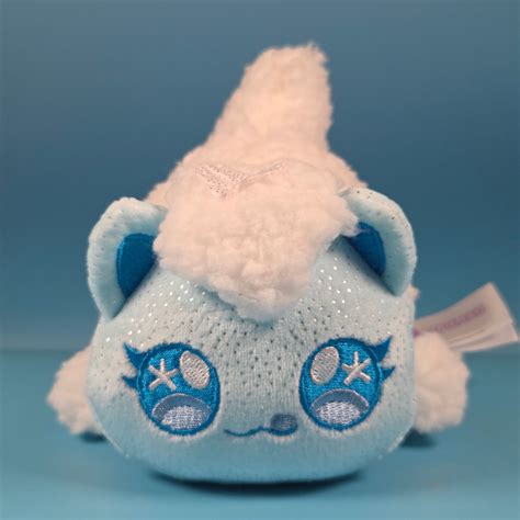 Aphmau Meemeows Mystery Plush Elemental Ice Cat Mini Mysterys