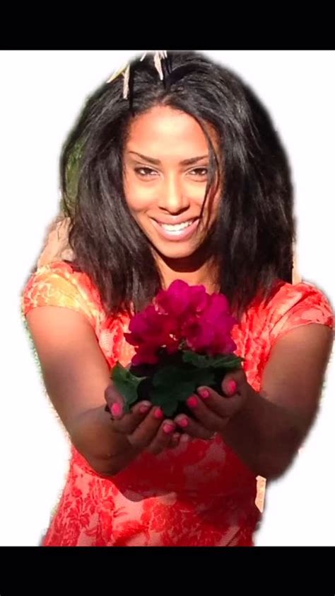 Teca Thompson Tecathompson • Instagram Photos And Videos