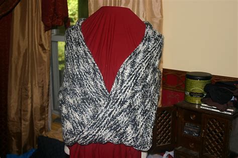 Ravelry Mobius Shawl Pattern By Anne Bipes