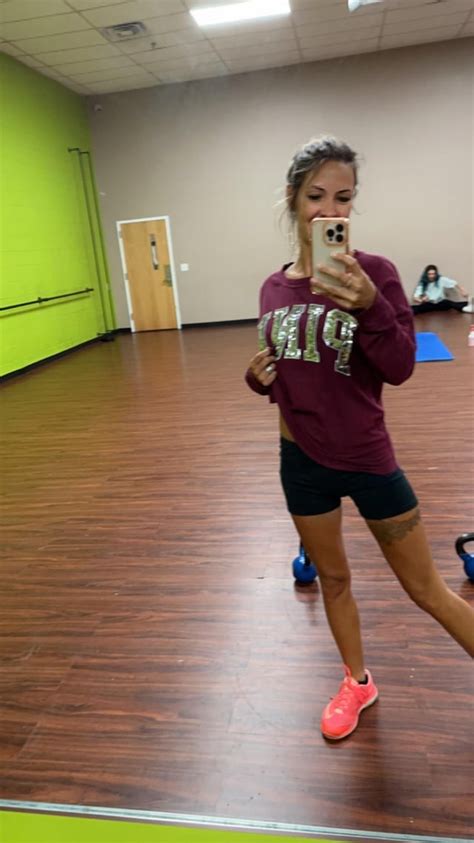 Gym Selfie R Gymgirls