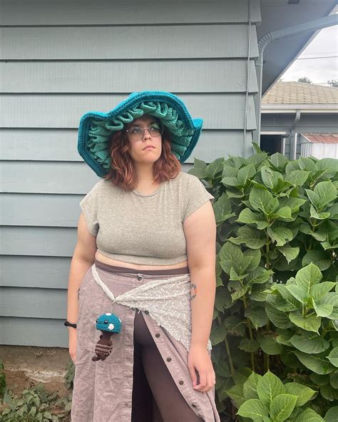 Ooblets Costumes Reveal Rooblets