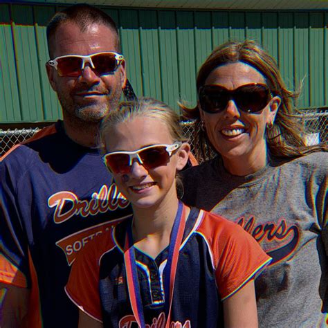 Kelly Macdonalds Famous Ex Husband Who She Shares Two Sons With Hello