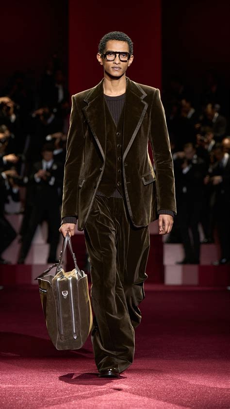 Dolceandgabbana Mens Fallwinter 2025 Fashion Show Runway Looks