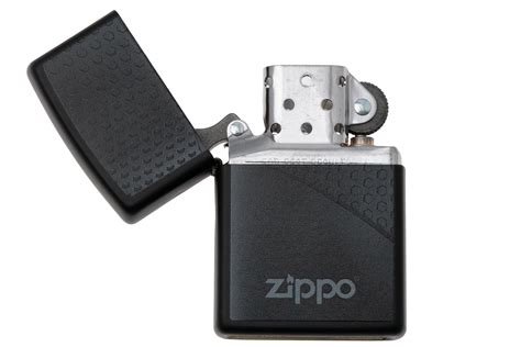 Zippo Black Hexagon Design 218 080242 Schwarz Matt Feuerzeug