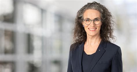 Martina Bonati Wird Neues Geschäftsleitungsmitglied Der Zuger Kantonalbank