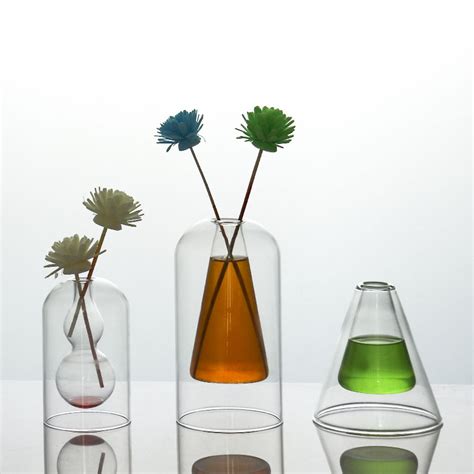 Custom Glass Bottles Recycled Handmade Different Shapes Fragrance