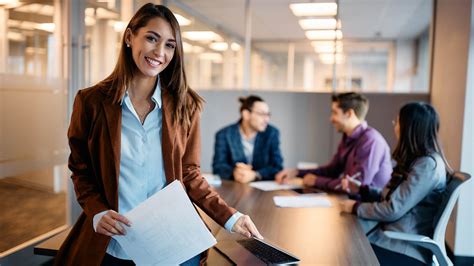 If Your Co Workers Think These Things About You It Can Likely End Your Career YourTango