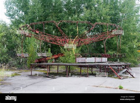 The Paratrooper Ride In The Pripyat Amusement Park Near Chernobyl Stock