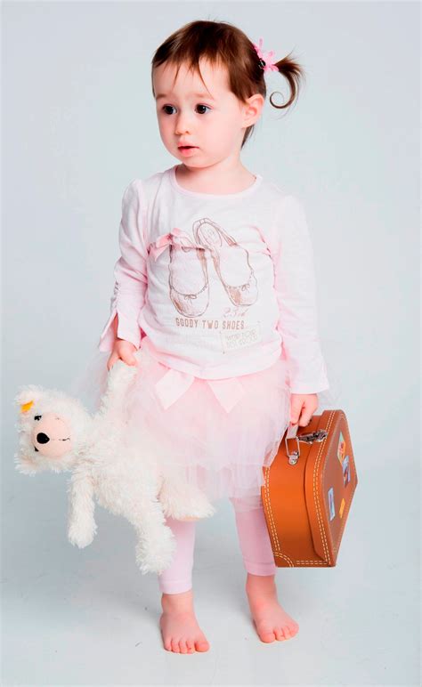 무료 이미지 소녀 무늬 봄 어린이 유행 의류 담홍색 건강한 겉옷 생성물 드레스 유아 장난감 복장 딸 소매 2266x3695