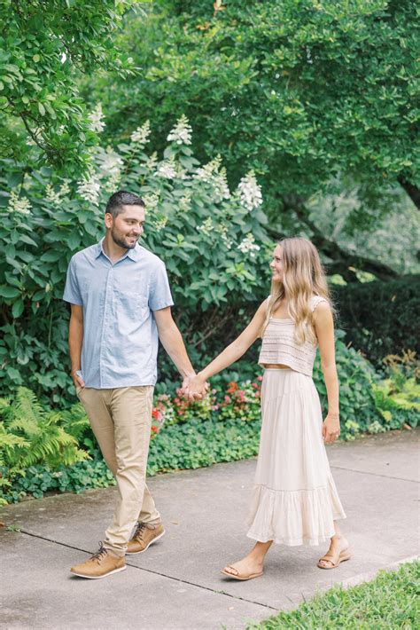 Ault Park Engagement Audrey And Sam Cincinnati Oh Olivia Casey