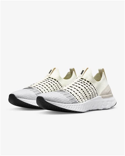 Nike React Phantom Run Flyknit 2 Mens Road Running Shoes Nike Ph