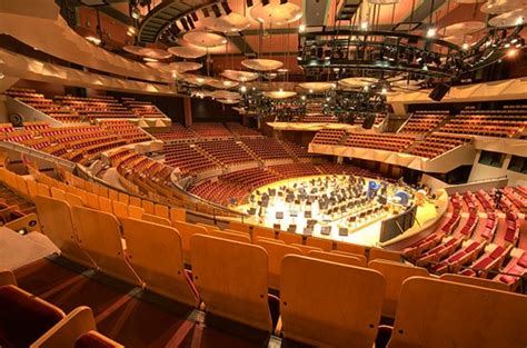 Charitybuzz 1 Night Stay For 2 At The Hyatt Regency Denver Plus 2