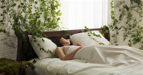 Dad S Strange Foot Bedtime Routine Has Us Checking Out Others