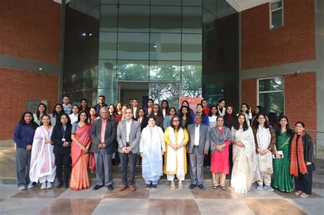 Genderequity Healthsystems Publichealth India Health Action Trust