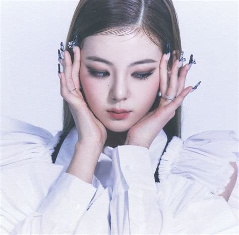 Picture Of Choi Jisu