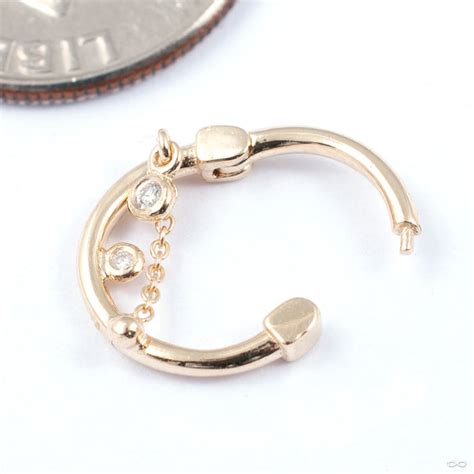 Runaway Dangle Clicker In Gold From Pupil Hall — Infinite Body Piercing