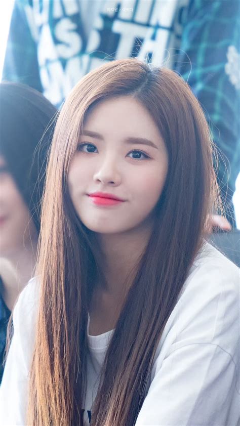Park Jiwon [ Megan Fromis 9 ] Fromis 9 Jiwon Fromis 9 Kpop
