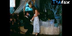 Julia Perrin Real Sex Butt Scene In Les Clientes Tnaflix Com