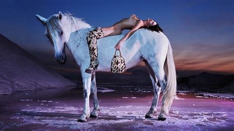 Kendall Jenner Wird Für Stella Mccartney Zum Cowgirl Madonna24at