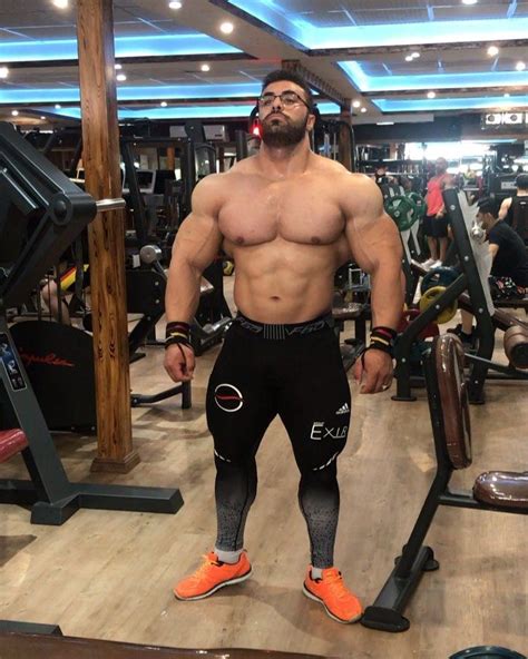 Behrooz Tabaniはinstagramを利用しています「 ️ ️💪💪٩٨٣١٥」 4 August April 1st Nutrition Consultant Ifbb