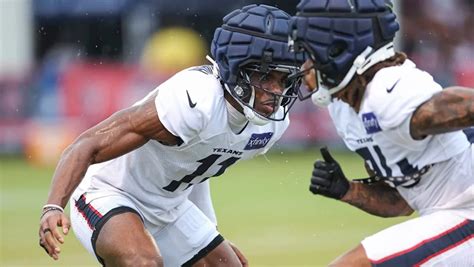 Jeff Okudah Hype Train Picking Up Steam At Vikings Camp Yahoo Sports