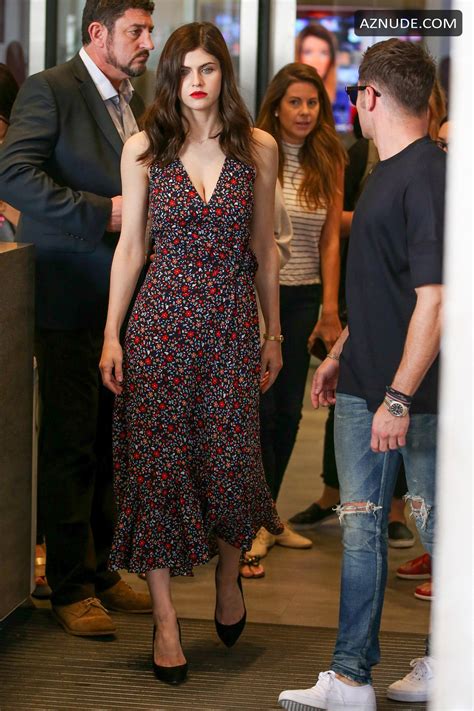 Alexandra Daddario Sexy Beautiful Summer Dress On The Lorraine TV Show In London AZNude