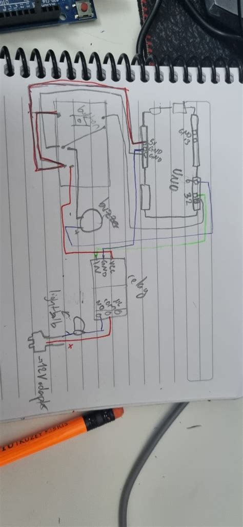 Problem On How To Use The NO And NC Pins Of A Relay For Two Different Circuits LEDs And