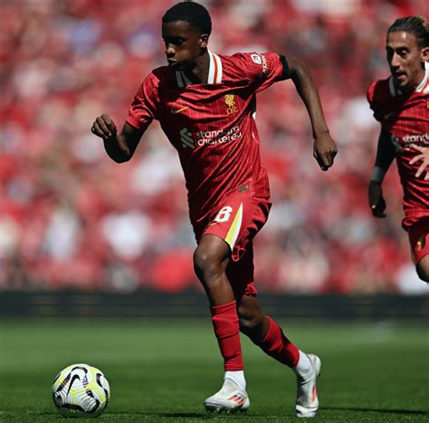 Trey Nyoni The 17 Year Old Midfield Talent With Eyes On A Liverpool First Team Spot