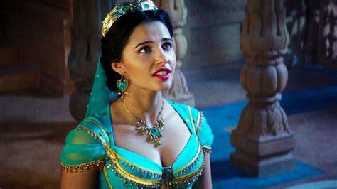 Disguise Official License Jasmine Naomi Scott In Aladdin Spotern