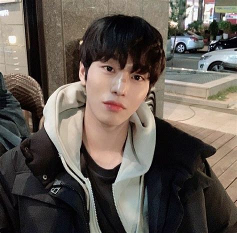 Pin On Korean Actors Ahn Hyo Seop Korean Actors Handsome Korean Actors