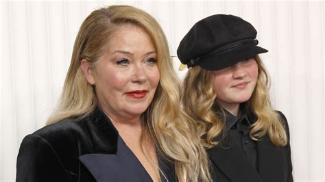 What To Know About Christina Applegates Daughter Sadie Grace