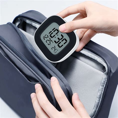 Mini Battery Operated Alarm Clock Model Hm606a Chereeki