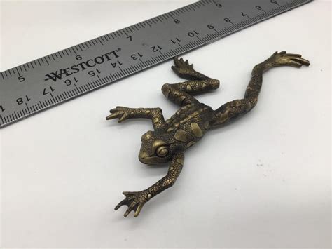 Vintage Jj Toad Brooch