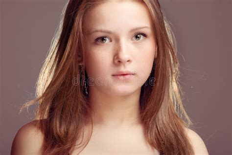 Belle Fille De L Adolescence Photo Stock Image Du Ennui Solitude 25028528