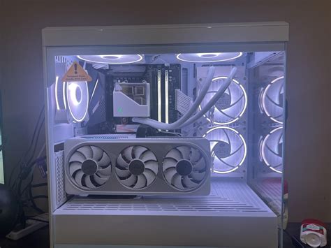 Y40 Snow White Case Swap R Hyte