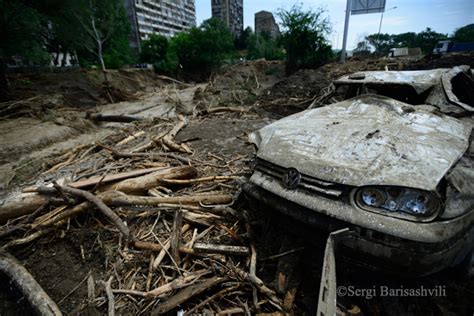 თბილისის ზოოპარკი და მიმდებარე ტერიტორია წყალდიდობის შემდეგ [ფოტორეპორტაჟი] Netgazeti • სტიქია