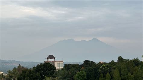 Azman Jaafar On Linkedin Terence Ng And I Met Pak Erwin Winata And Pak Robby Sumargo For Golf At…