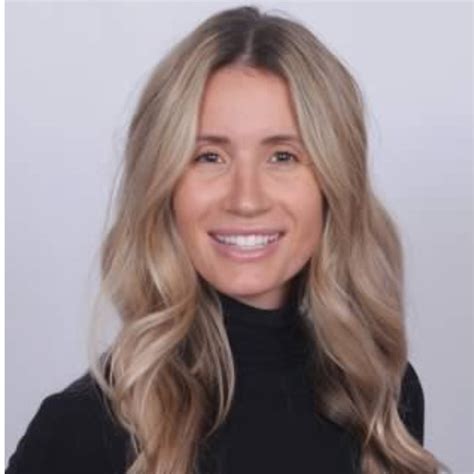 Jenna Schilling Senior Recruiter Wollborg Michelson Recruiting