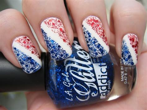 Independence Day Nails That Will Show Off Your Patriotic Feelings All
