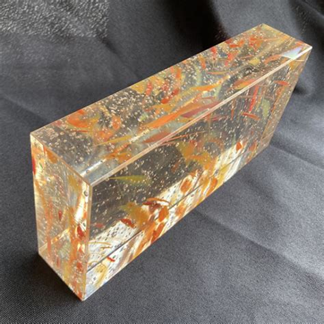 Slotted Solid Glass Blocks For Building Strong And Safety Large Walls