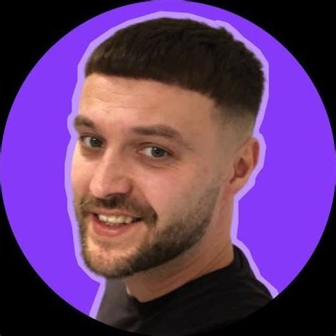 Joe · Frontend Developer Frontendjoe • Threads Say More