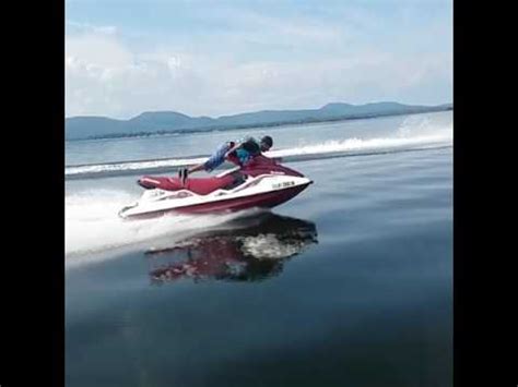 Awesome Freestyle Jet Ski Tricks For Experienced Riders