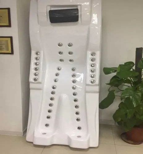 White Acrylic Swimming Pool Hydrotherapy Massage Bed Size 1996 X 830