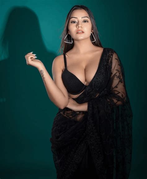 Simran Rindianfashionable Simran Rindianfashionable