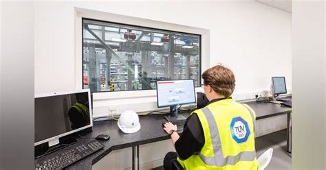 New Data Analytics Service Minimizes Oil And Gas Operating Costs P I Process Instrumentation