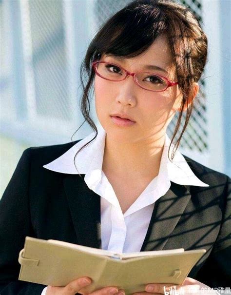 美女介绍——仓多真央倉多まお 哔哩哔哩