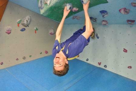 PE Students Learn to Climb – CVCC